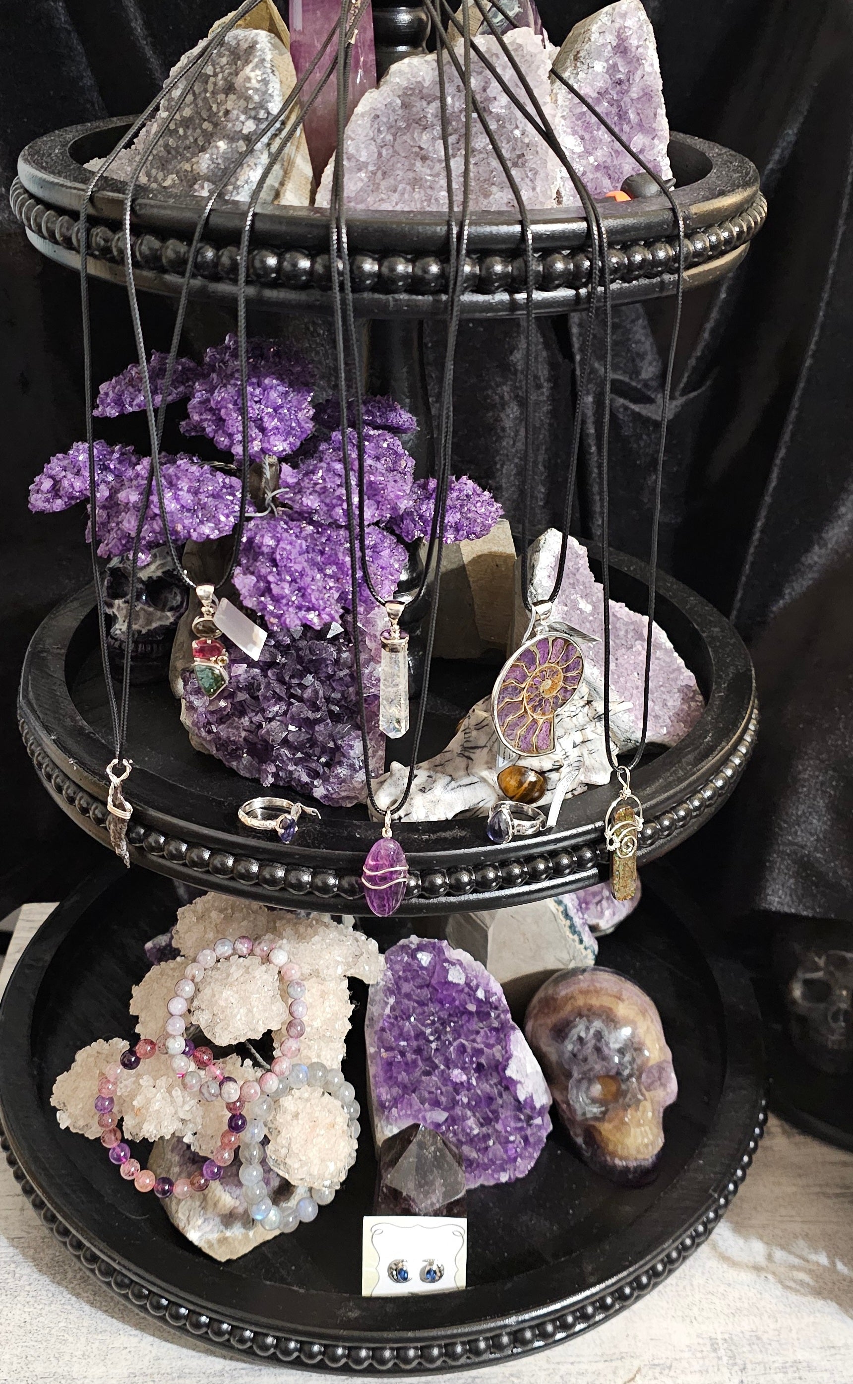 Genuine Crystals, Rocks & Towers – Strain's "Hooked on Crystals"